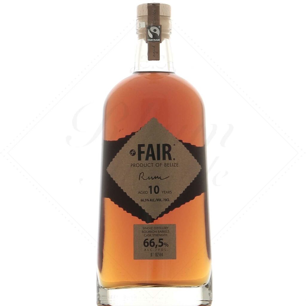 FAIR Rum Belize 10 ans Cask Strength 66,5° - Rhum Attitude